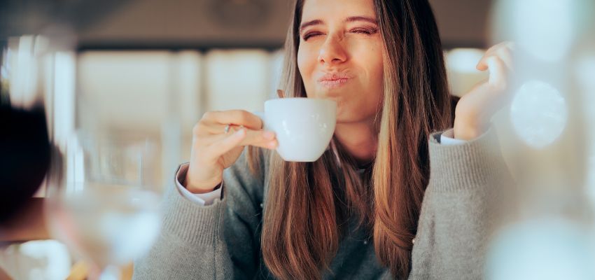 Bad Taste In Back Of Throat: Causes And Treatment - Bionaze.com