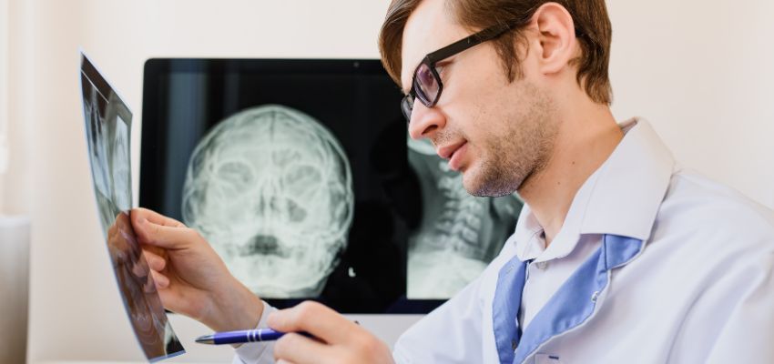Can You Have A Sinus Infection Without Mucus? - Ask An Expert