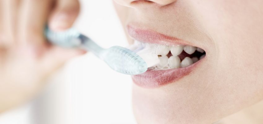 Gray Tongue Explained: Causes, Symptoms, and Solutions